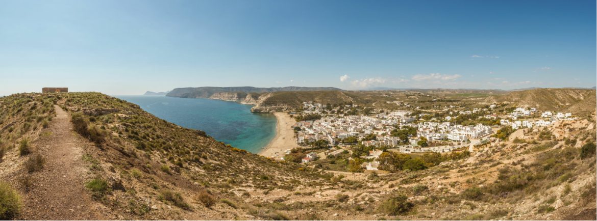 Agua Amarga: Qué Ver en este Pueblo Paradisiaco de Costa